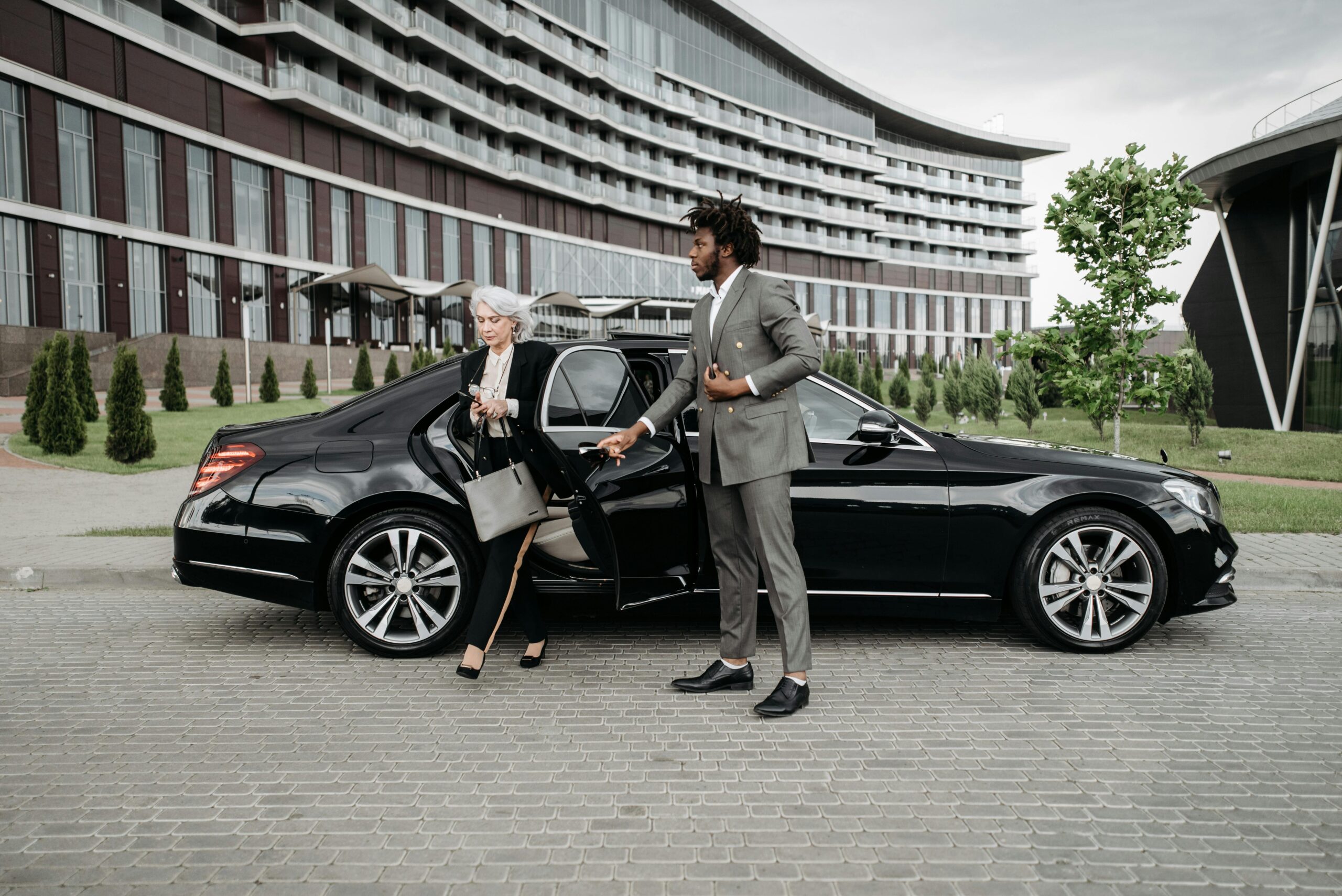 Driving Excellence: Business Travel in the Midlands | Midlands Chauffeurs